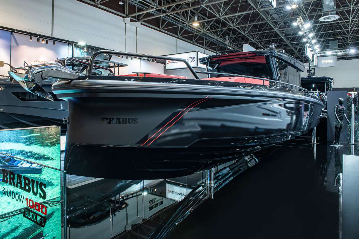 BRABUS Marine unveils the next level of luxury superboats: The BRABUS ...