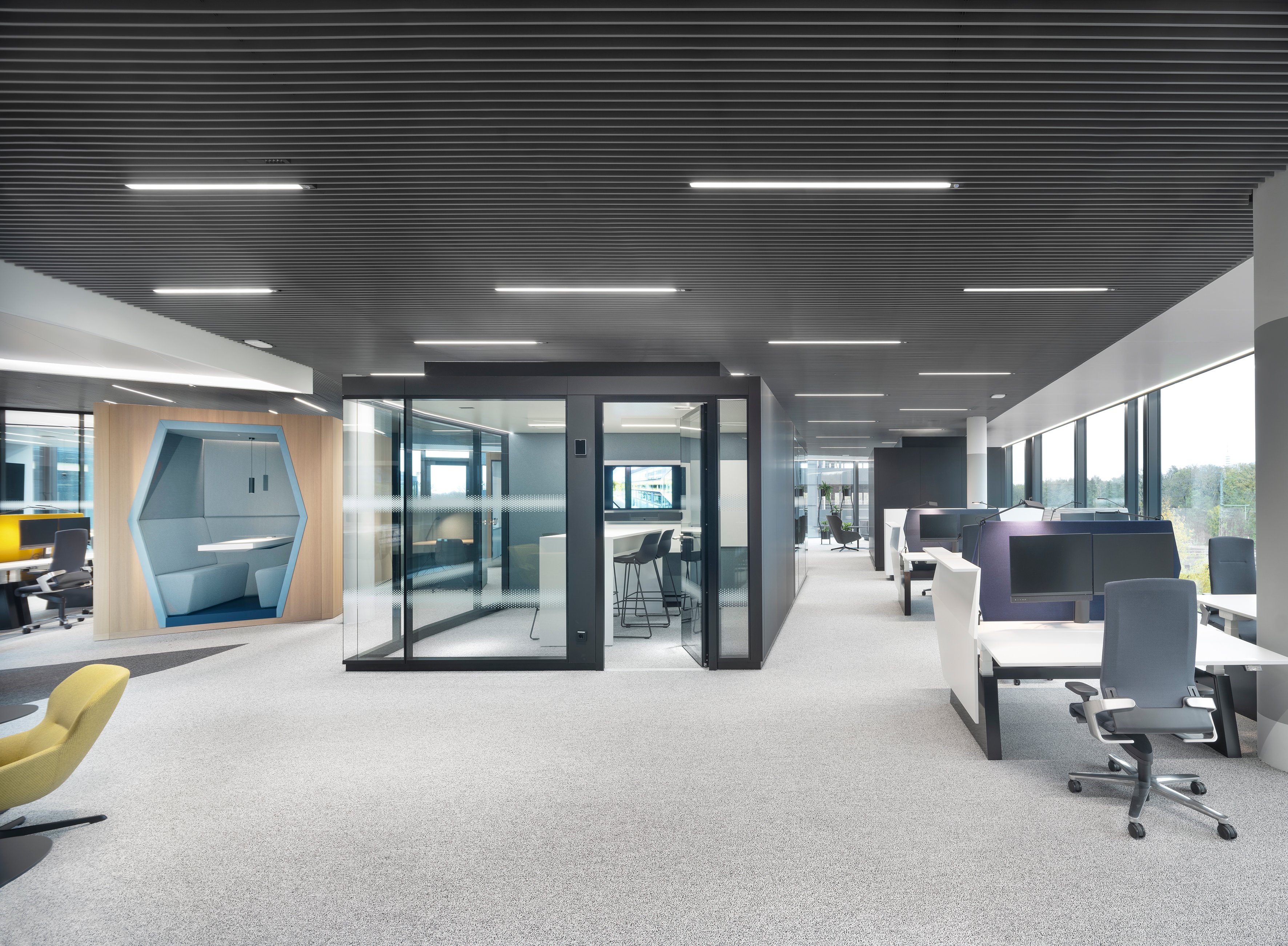 New Continental Headquarters Hannover | Integrated Lighting