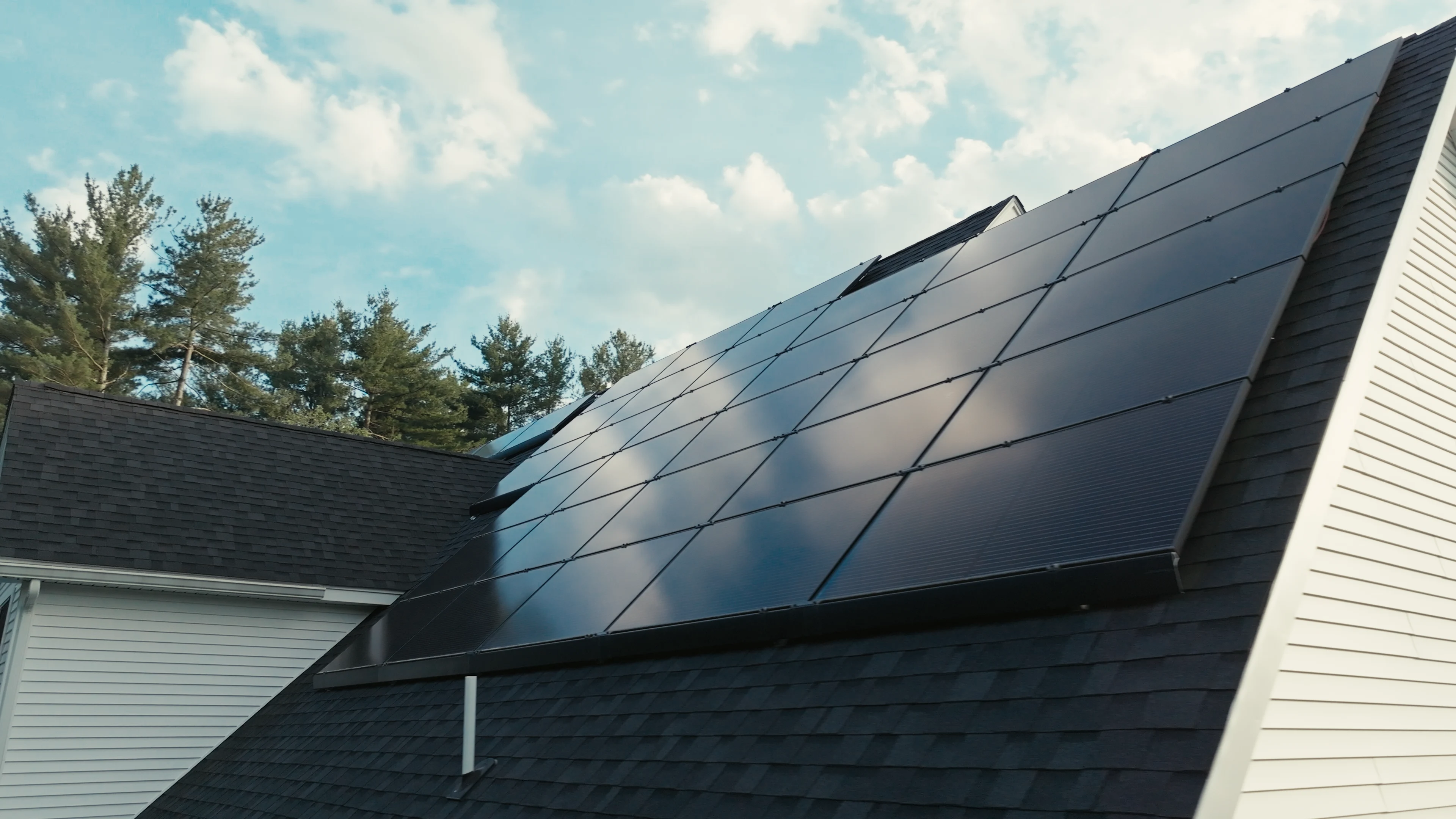 Gigawatt (GW): Definition, Conversion & Solar Context | Sunrun
